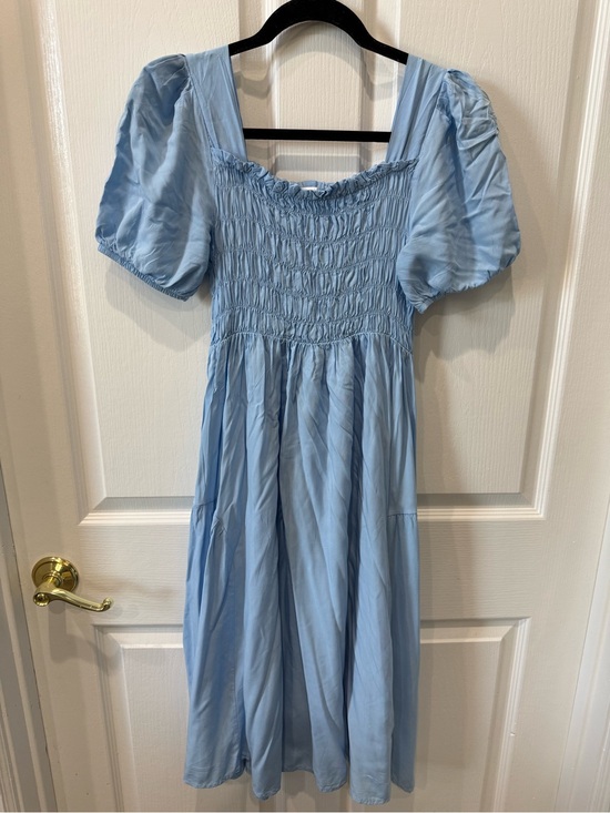 JERA PREMIUM | Dresses | Light Blue Puff Sleeve Smocked Midi Dress ...
